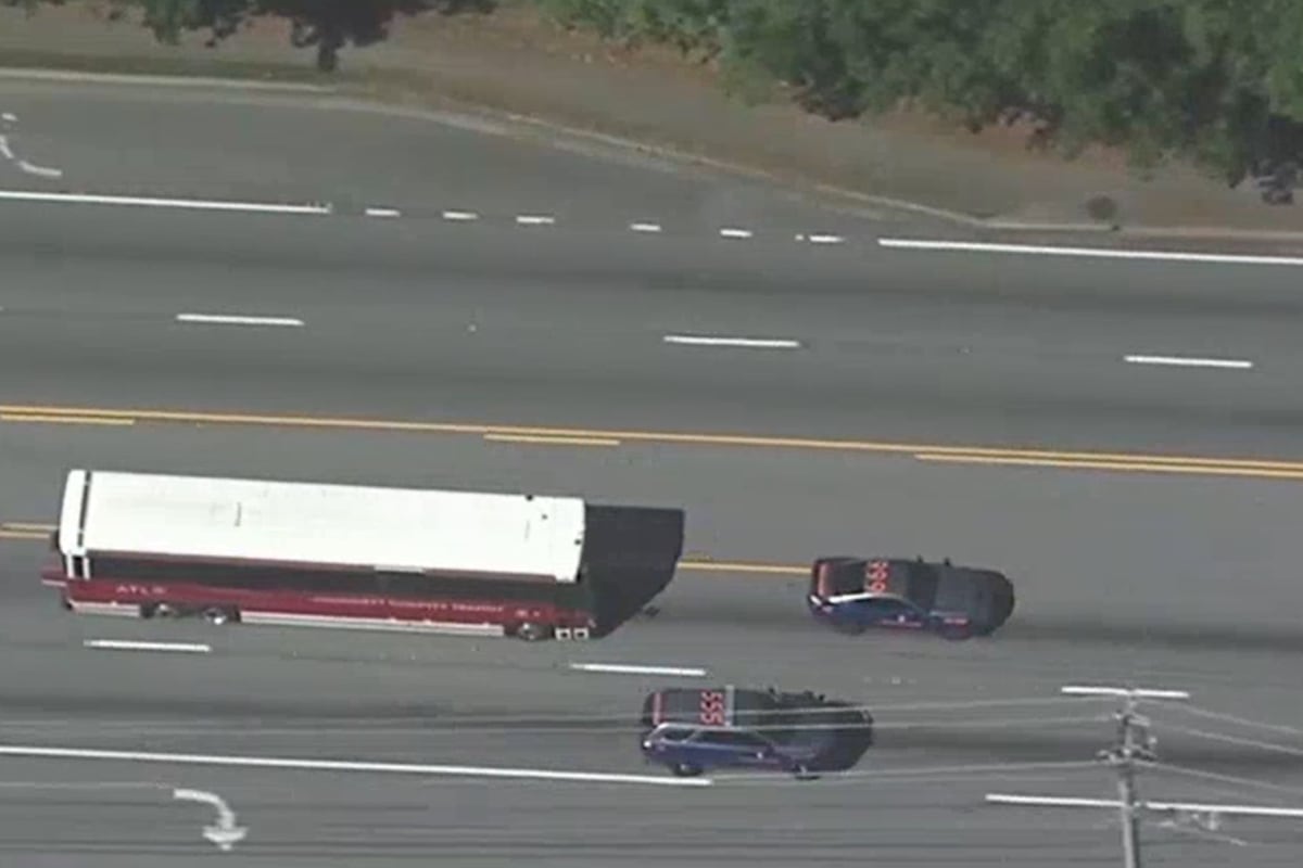 1 Dead After Gwinnett Transit Bus Hijacking Turns Into Multi County